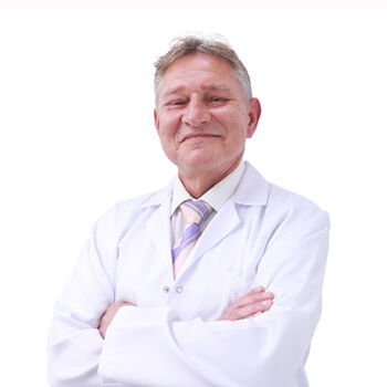 Dr. Kris Wasilewski (Reviews) Dubai, UAE, Vascular Surgeon